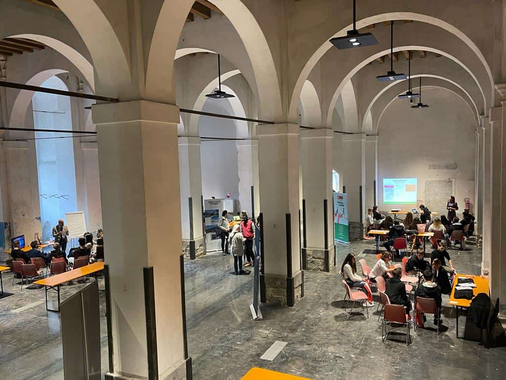 Scuola e lavoro, il Consiglio giovanile avvicina i due mondi - News In ...